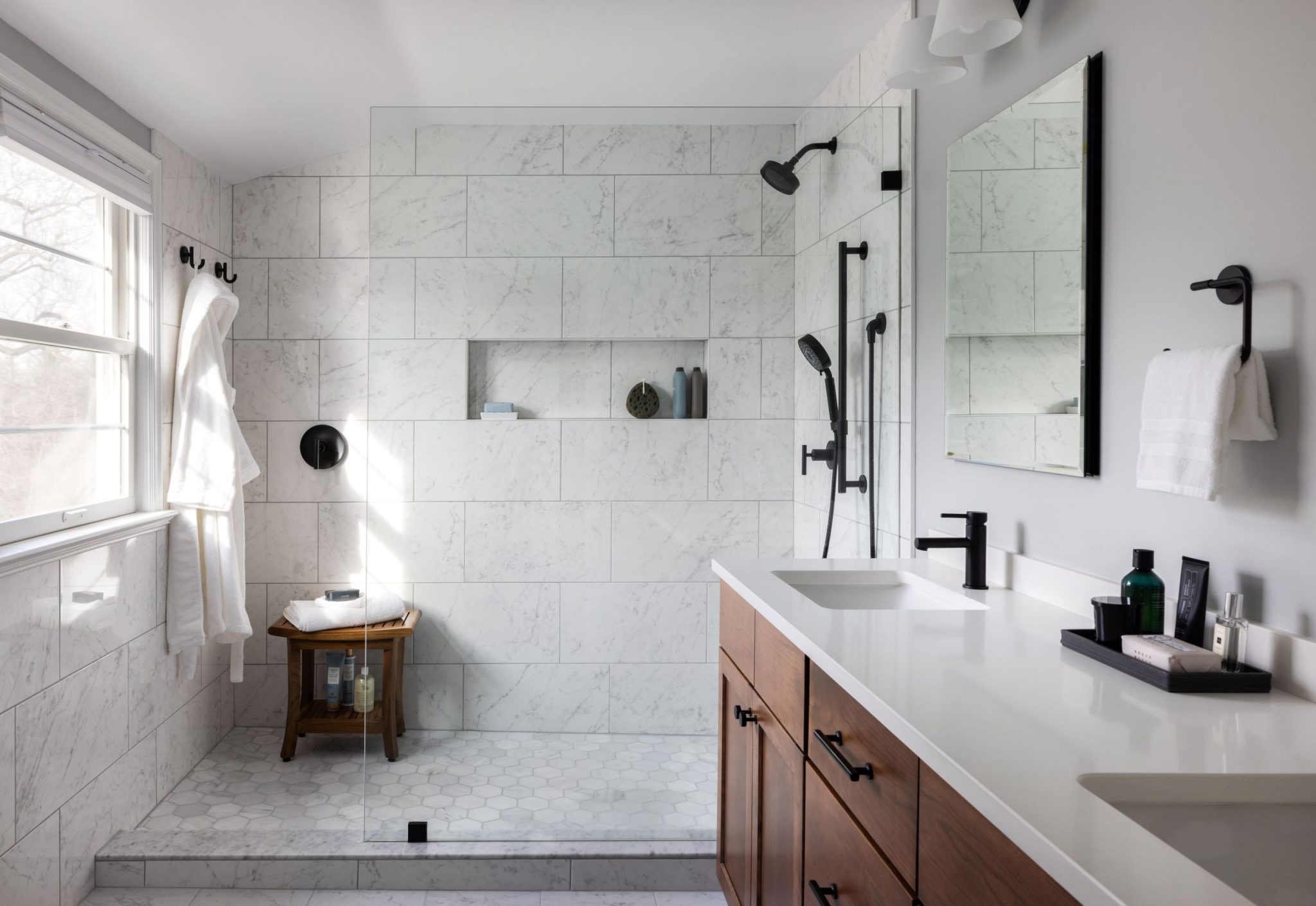 Are My Shower Curb Walls Suitable for Frameless Plumb Square ...
