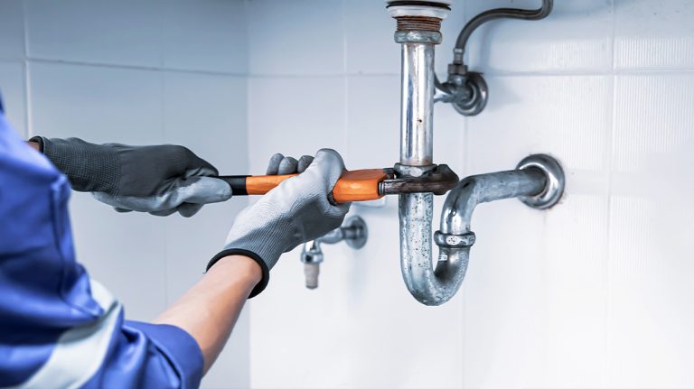 How Long Is School to Be a Plumber? (Fast-Track Guide) - Plumbing Tips ...